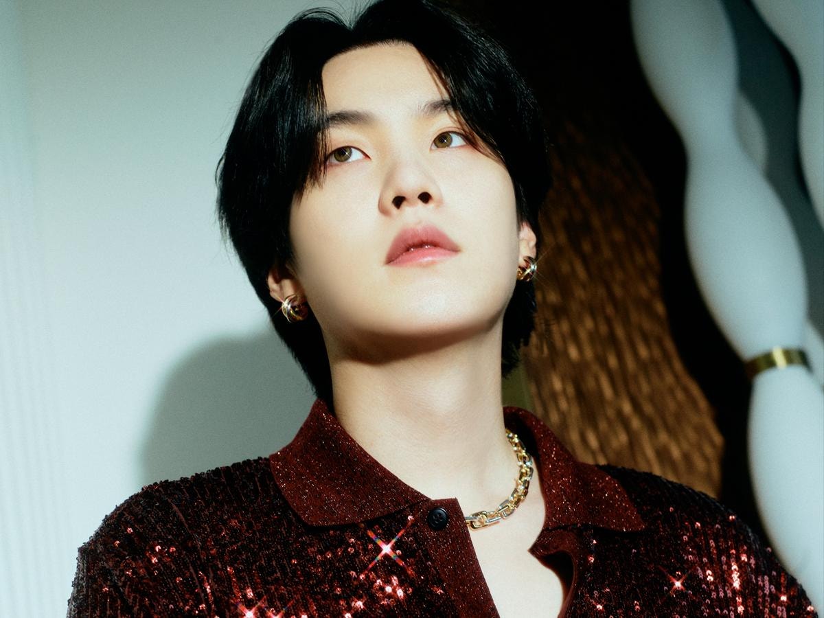 [Magazine] SUGA: “I hope they’re excited for everything so I can give ...