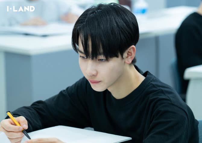 I-LAND SPECIAL EVENT 🎁 BEHIND PHOTO #2