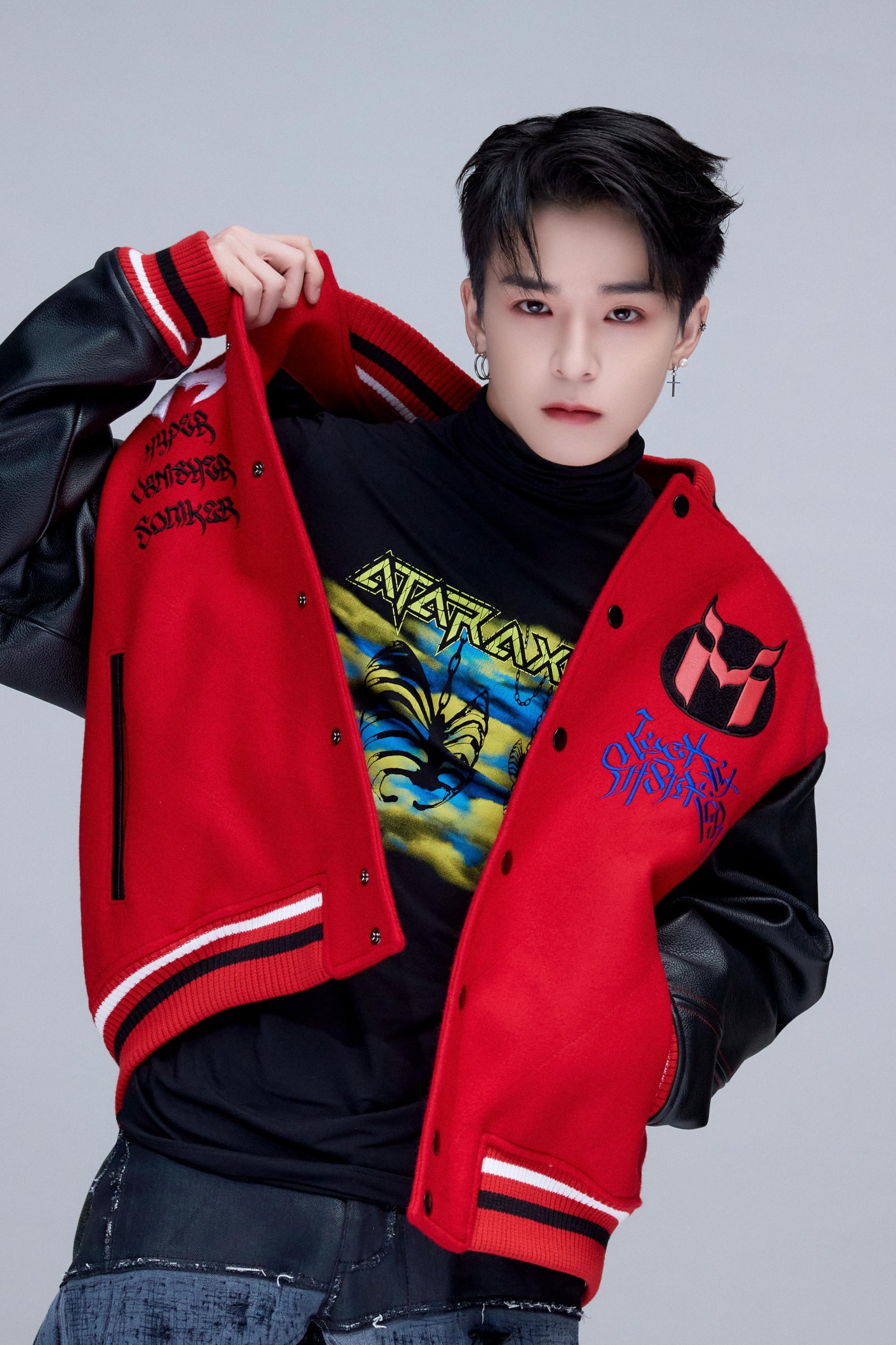 TREASURE - ‘직진 (JIKJIN)’ POSTER BONUS CUT