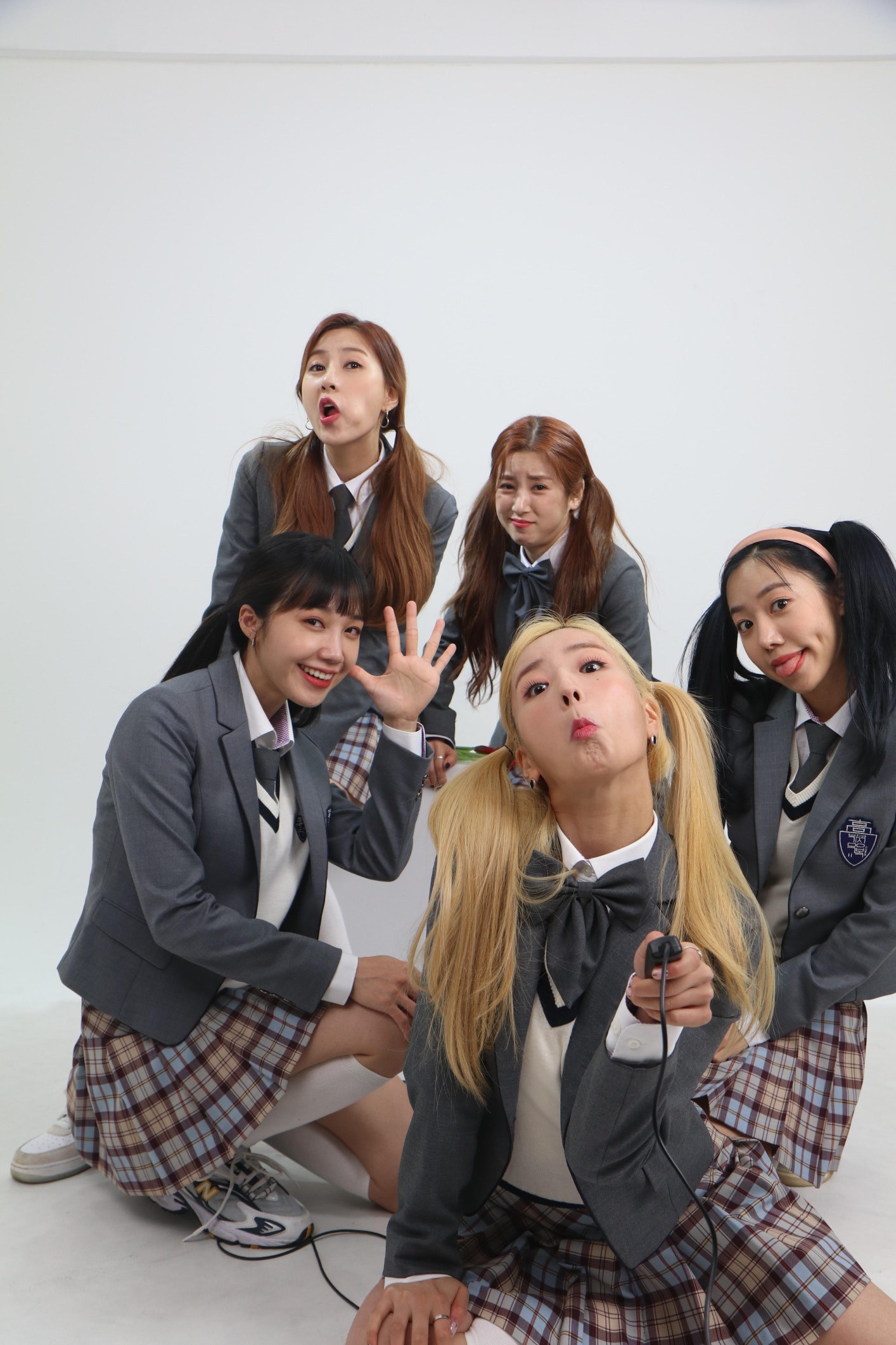 Apink 커뮤니티 포스트 - 킹받는 짤 - 오하영