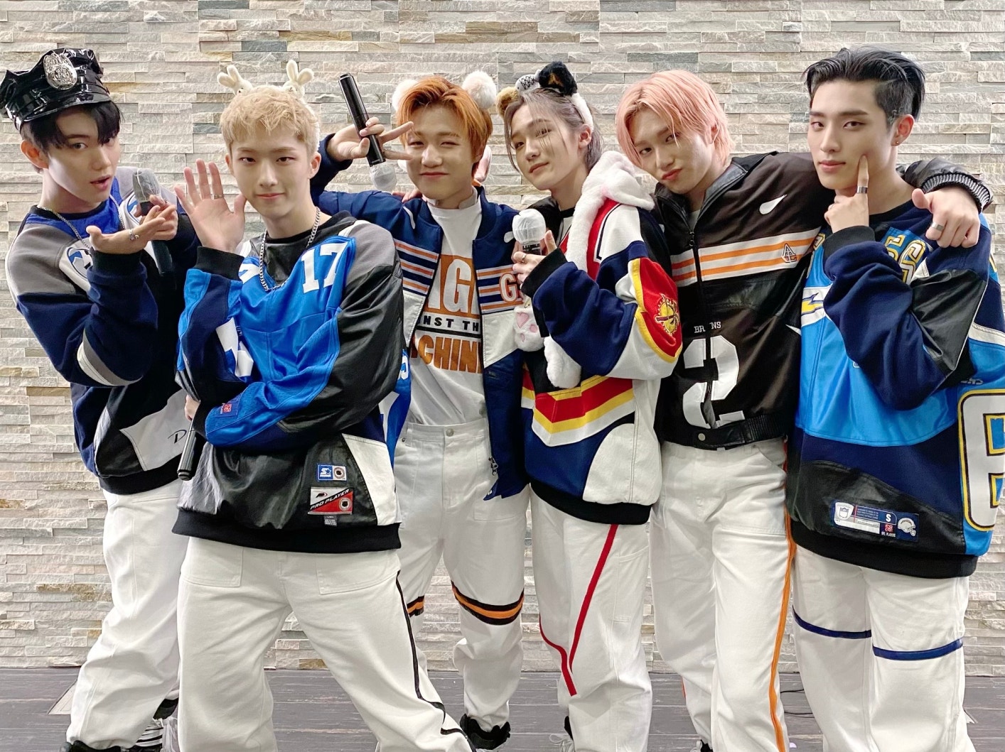 P1Harmony 2nd Mini Album [DISHARMONY : BREAK OUT] 팬 사인회 Selfie #2