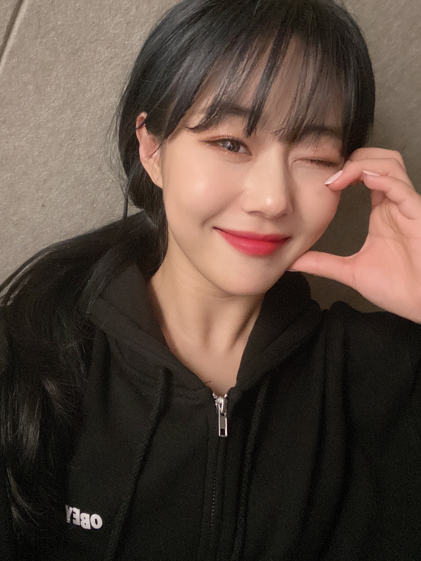 Cherry Bullet Community Posts - 오늘도 고마워요 룰렛 ️ 사랑합니다🥰 잘자요! 첼나잇👐 - CHAE RIN