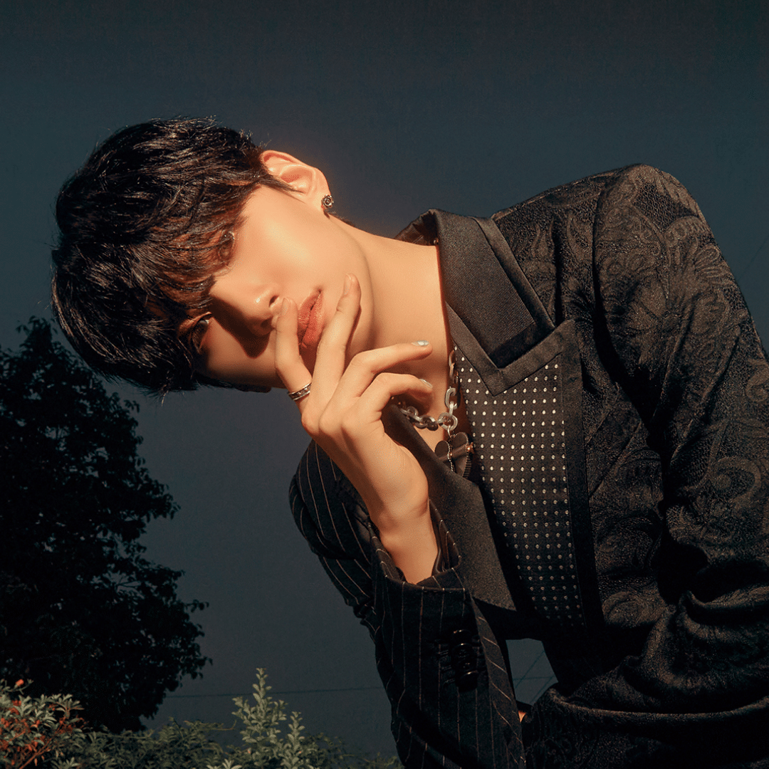 LEE JIN HYUK Weverse