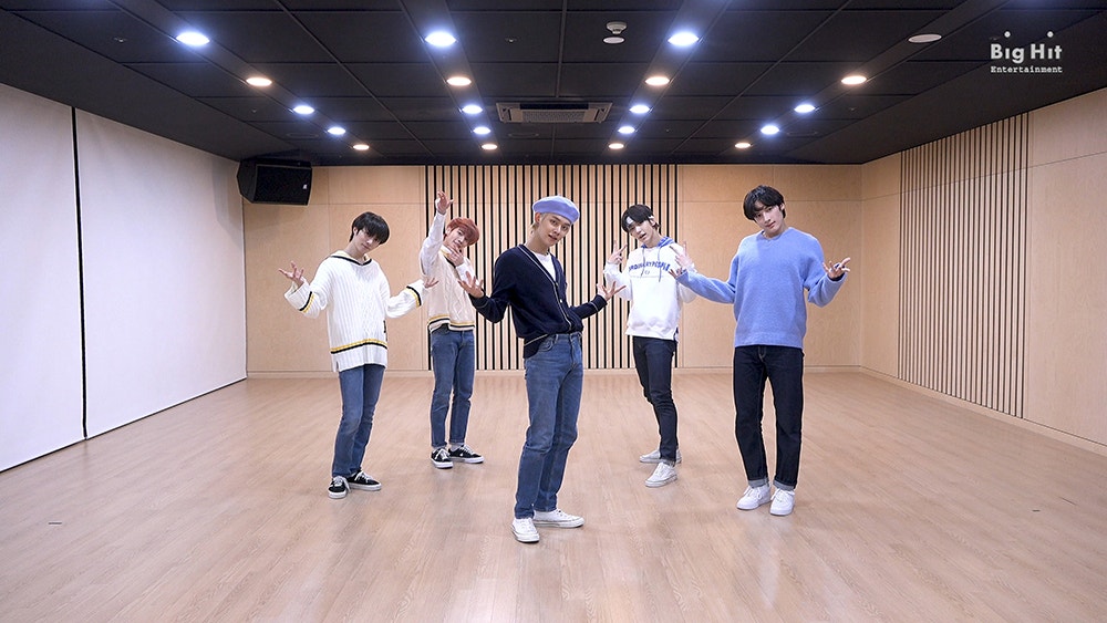 TOMORROW X TOGETHER "Can't We Just Leave the Monster Alive?" Dance Practice