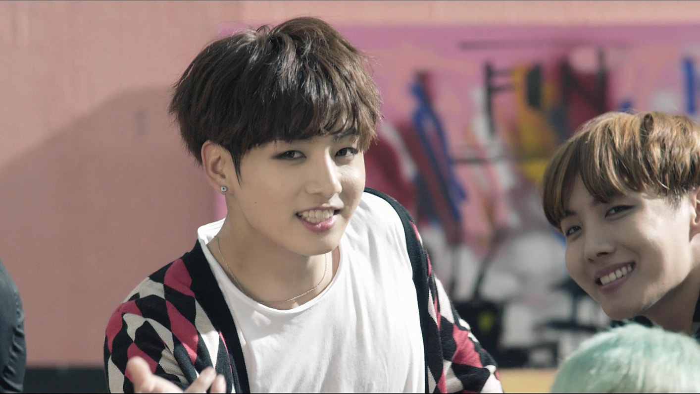 방탄소년단(BTS) '불타오르네 (FIRE)' MV Teaser