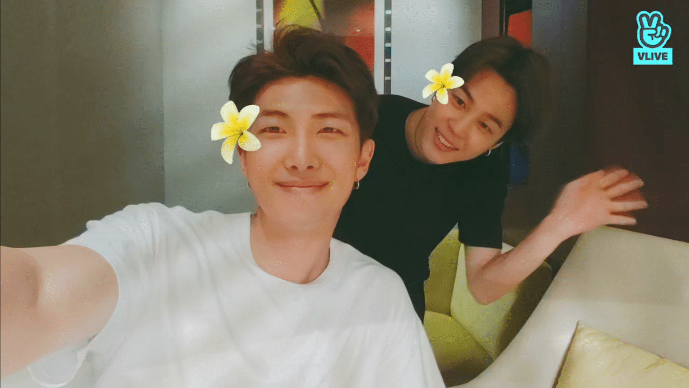 BTS Live : MiniMoni😎