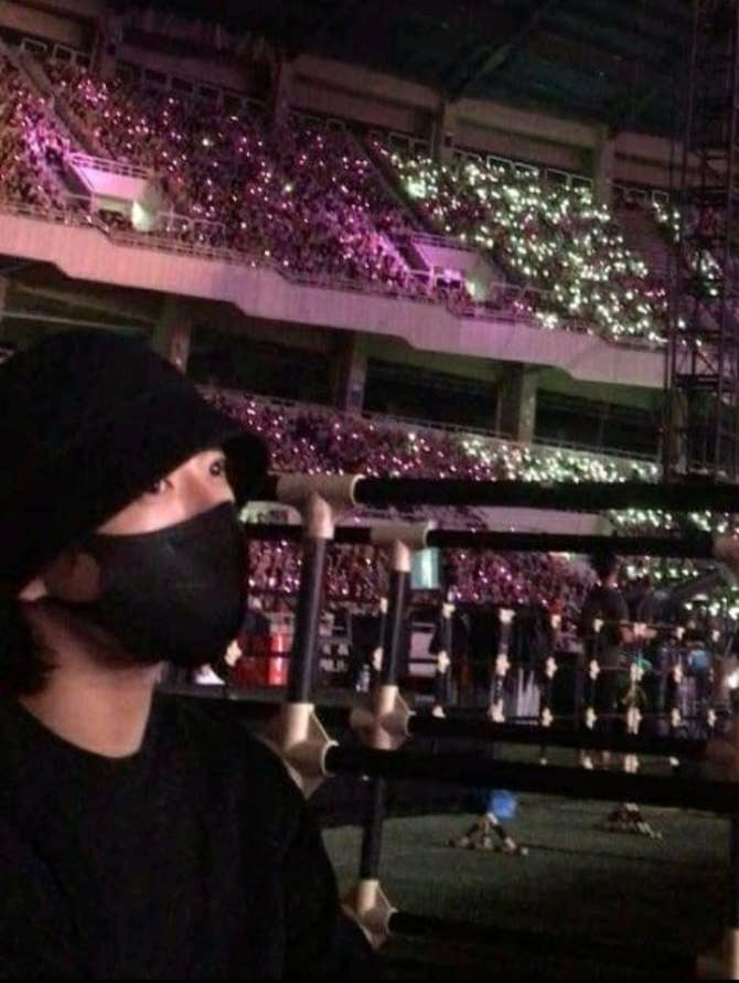 BTS Community Posts - 𝐽𝑢𝑛𝑔𝑘𝑜𝑜𝑘 𝑎𝑡 𝐼𝑈 𝑐𝑜𝑛𝑐𝑒𝑟𝑡.. 𝑜𝑛𝑒 𝑜𝑓 𝑡ℎ𝑒 𝑏𝑒𝑠𝑡 𝑚𝑜𝑚𝑒𝑛𝑡 𝑜𝑓 𝐽𝑢𝑛𝑔𝑘𝑜𝑜𝑘'𝑠 𝑙𝑖𝑓𝑒 ꨄ︎.. 𝑝𝑠 ...