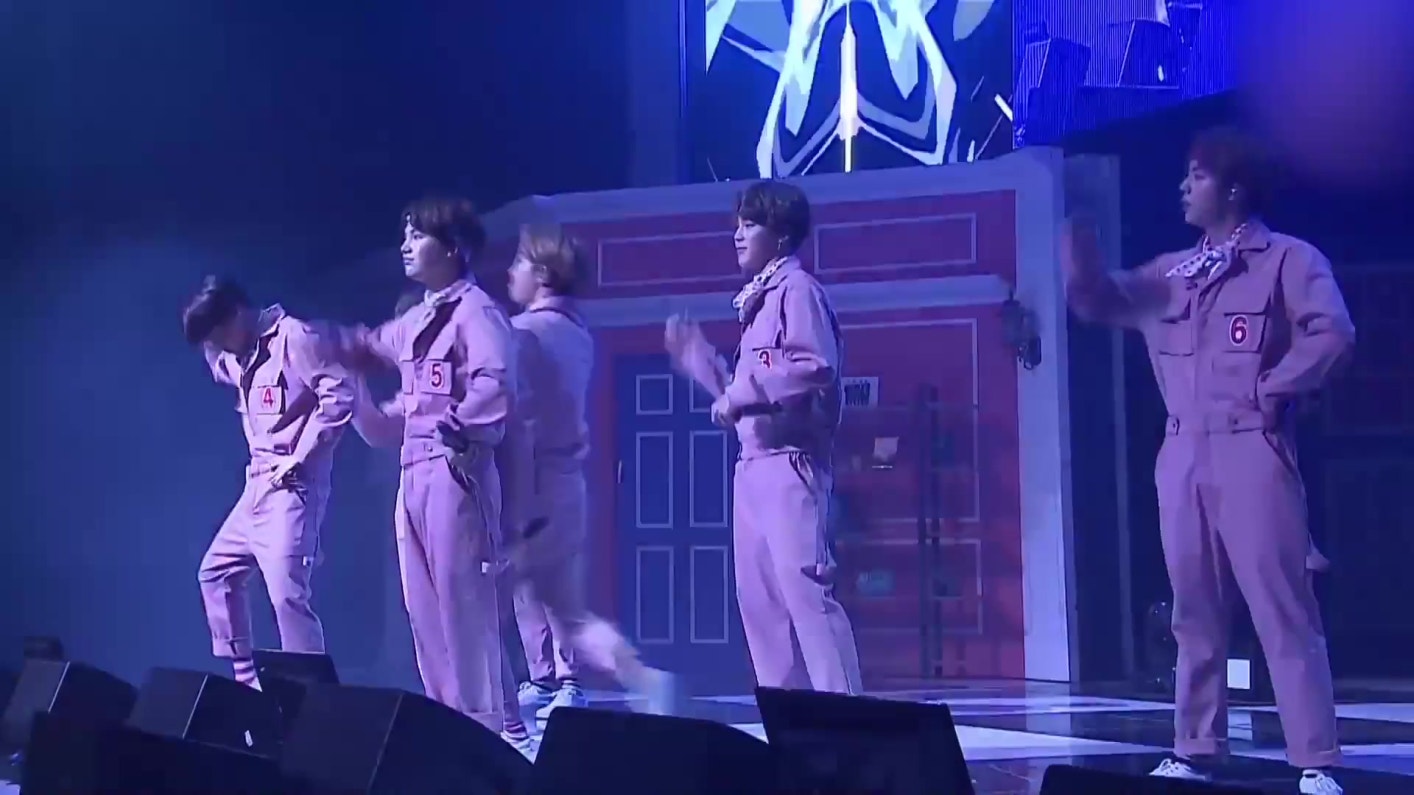 2017 BTS HOME PARTY - ENCORE STAGE