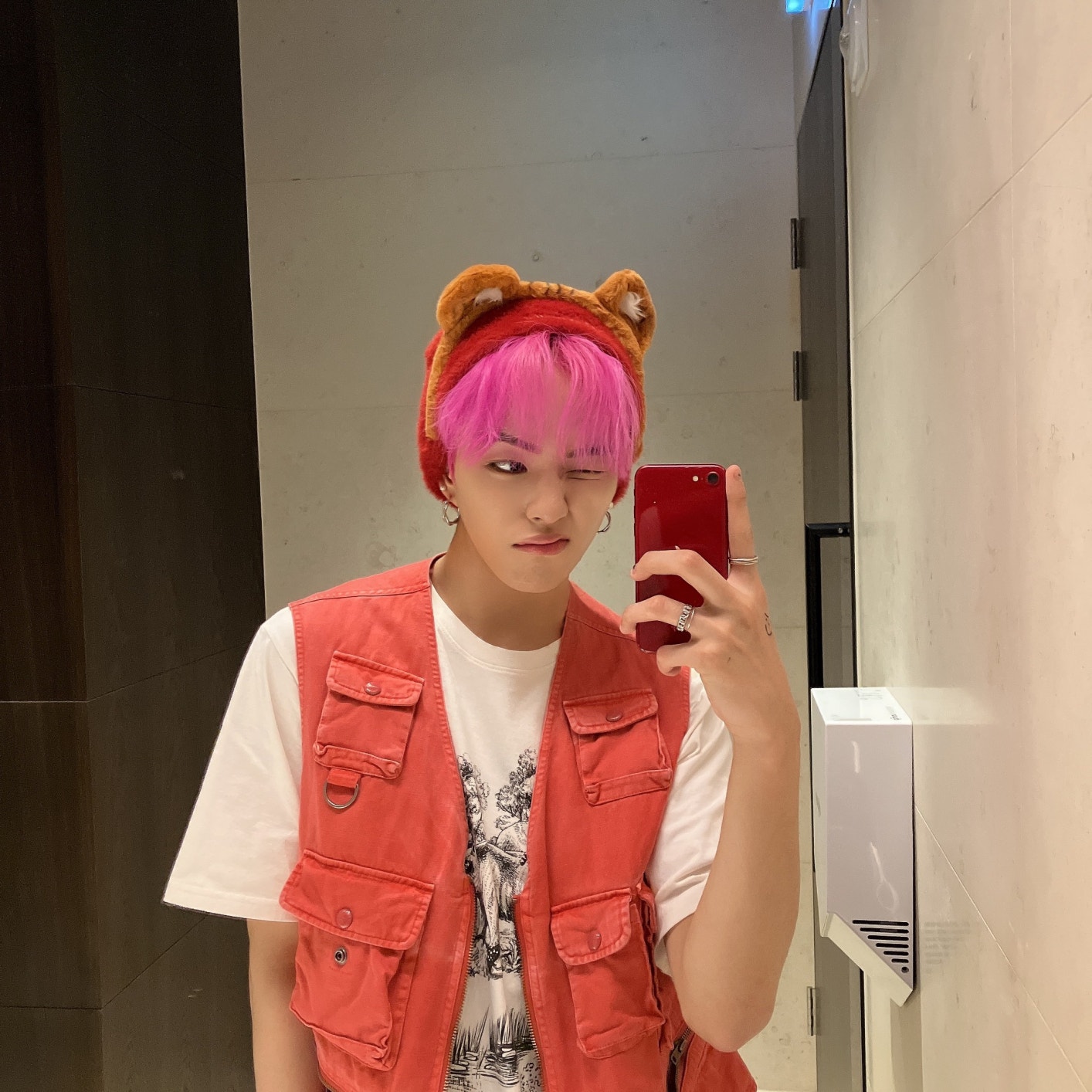 TREASURE Community Posts - 울 트메 이 구도 좋아하지??? - YOON JAE HYUK