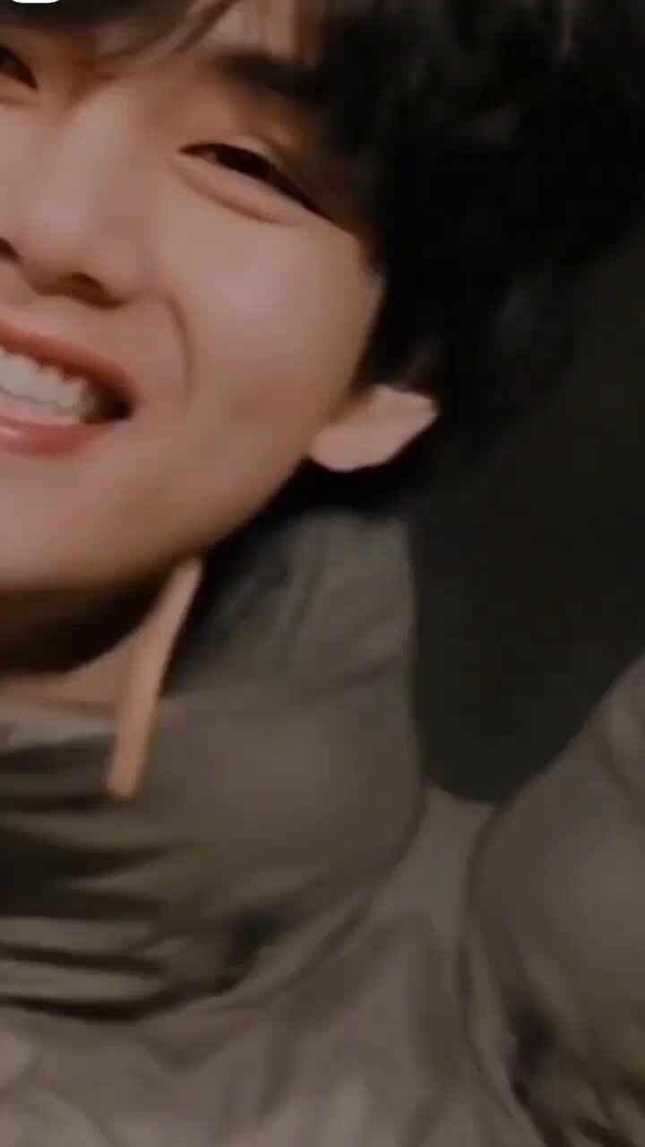 Bts Community Posts ๐