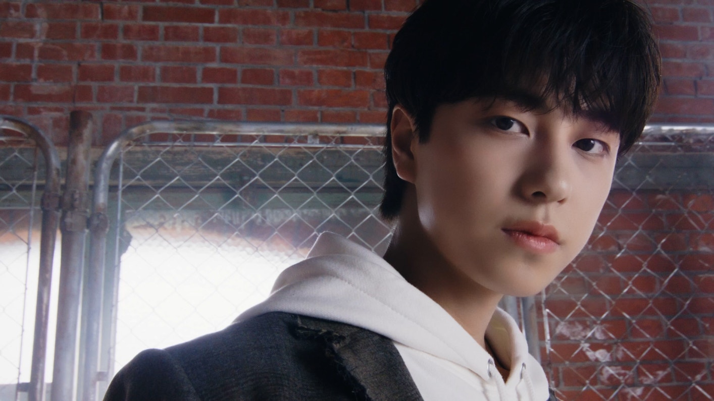 First Howling : ME Concept Clip - TAKI