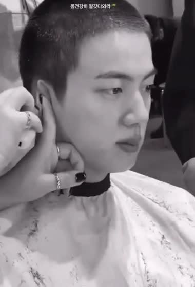 BTS Community Posts - JIN GETTING HIS FIRST MILITARY BUZZ CUT BY A STYLIST