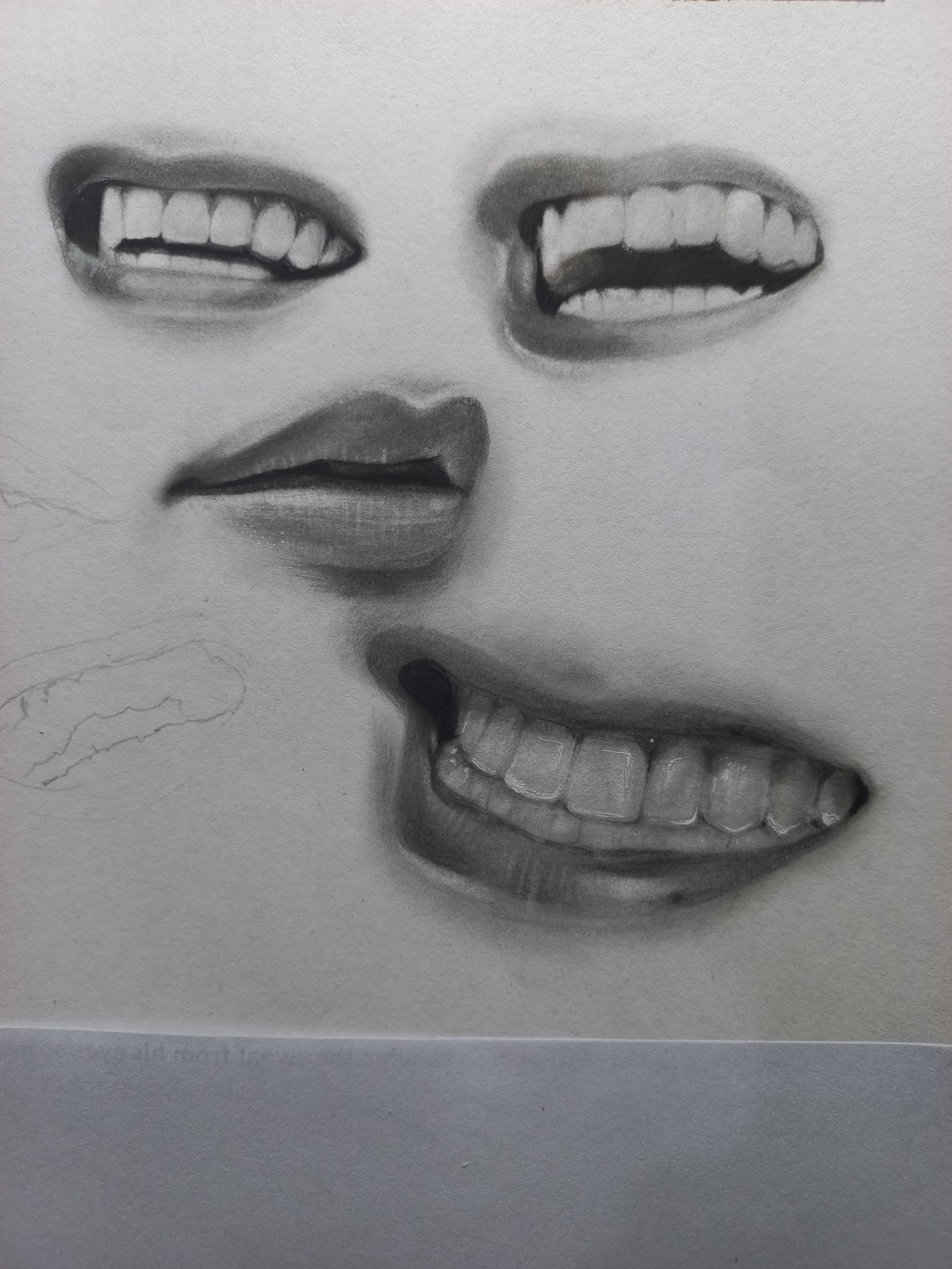 BTS Community Posts - v smile Drawing 😃