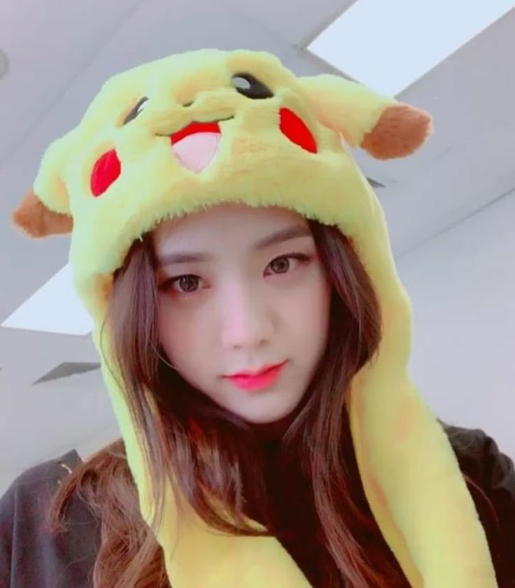 BLACKPINK Community Posts - Pikachu jisoo!! 👀