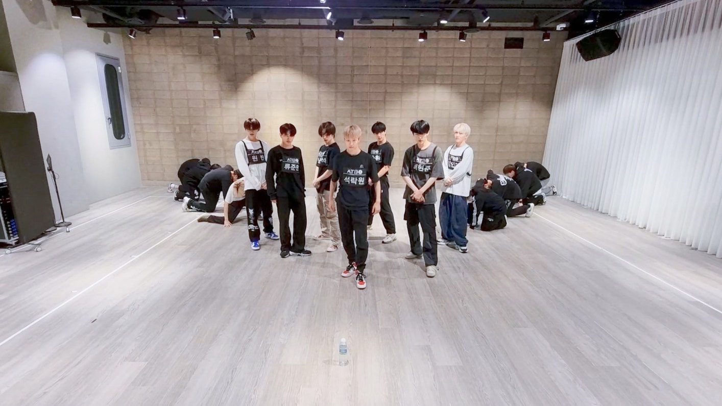 ATBO(에이티비오) ‘2022 AAA’ CHOREOGRAPHY VIDEO│Intro + ATTITUDE