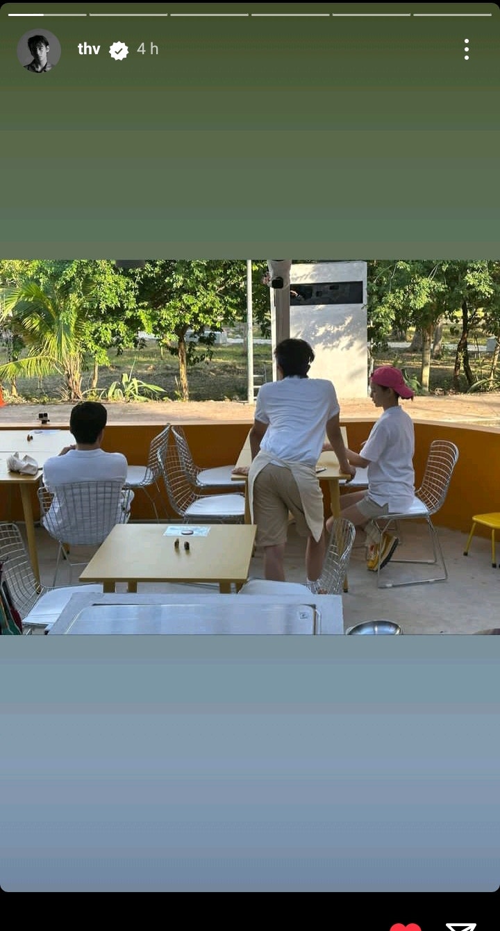 BTS Community Posts - V on his Instagram stories hahahaha😂