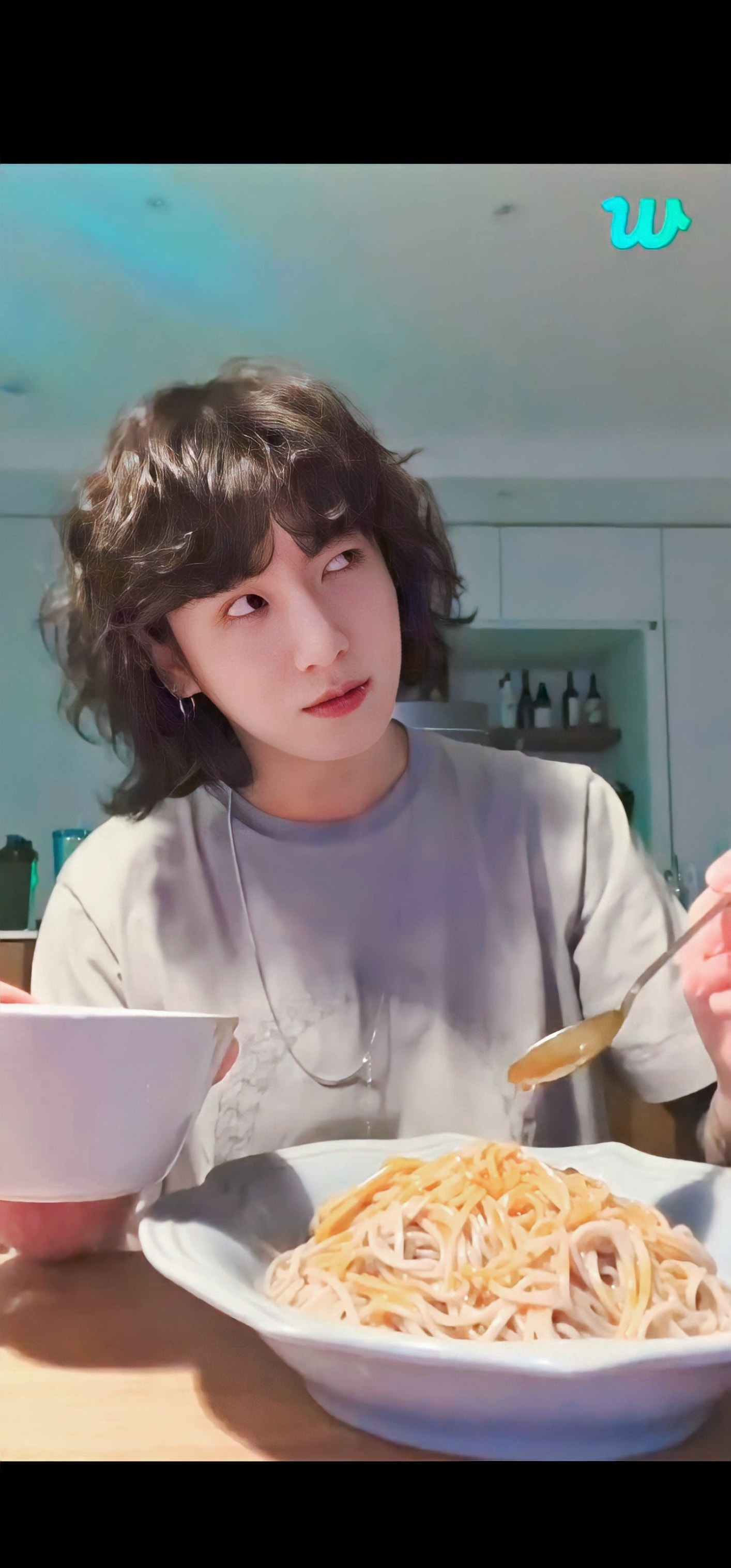 BTS Community Posts - I just had time to watch Live weverse ...