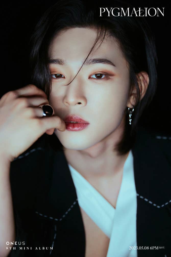 원어스(ONEUS) 9th Mini Album [PYGMALION] - SOLO CONCEPT PHOTO #LEEDO