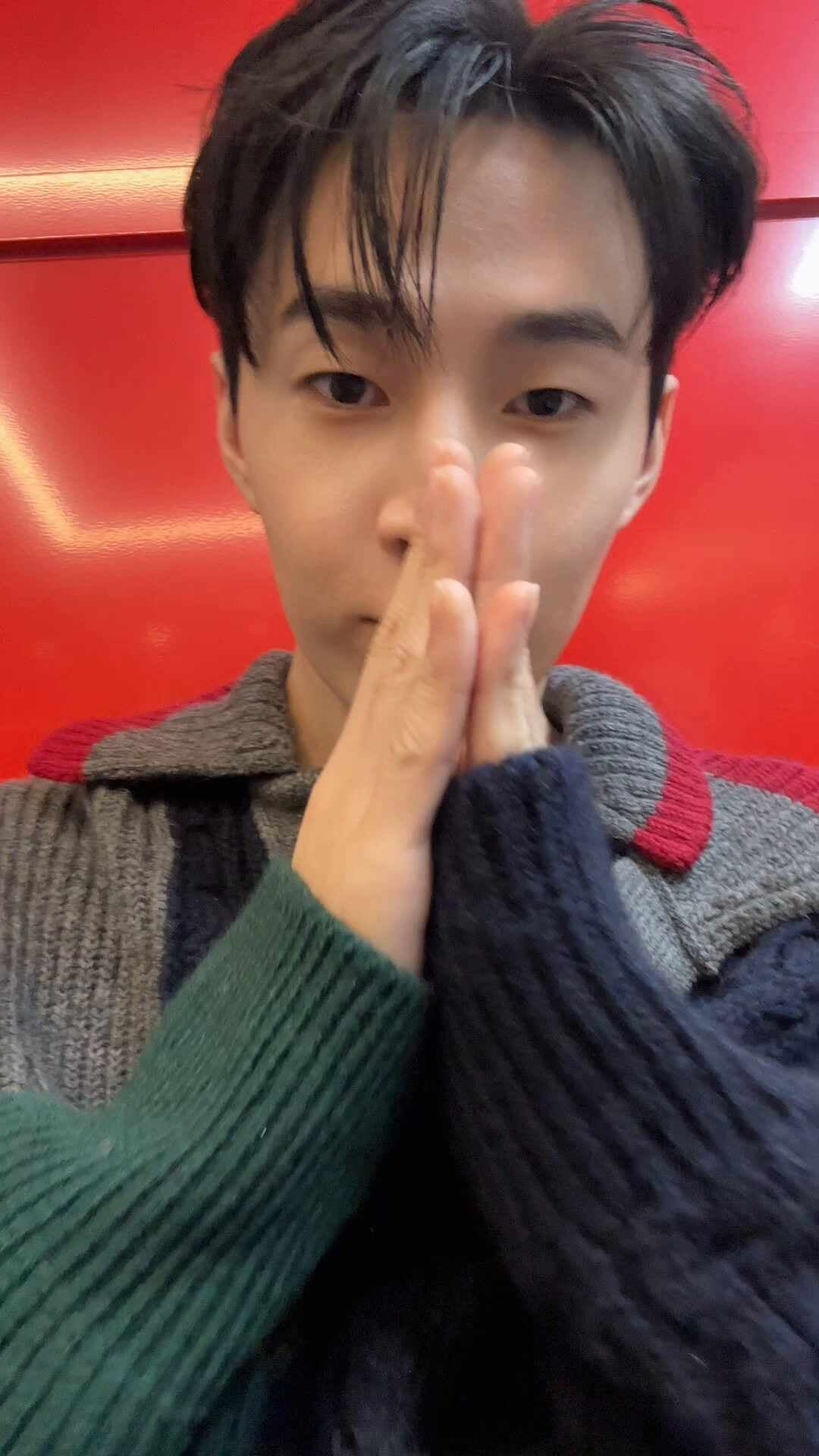 HENRY 커뮤니티 포스트 - ตอนนี้ทําอะไรอยู่ https://wmk.lnk.to/MOONLIGHT - 헨리