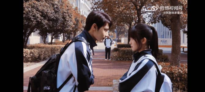 SEVENTEEN 커뮤니티 포스트 - 家人们独家童话它这算是开始正式宣发了吗呜呜呜呜俊尼太帅了女主也好可爱💗