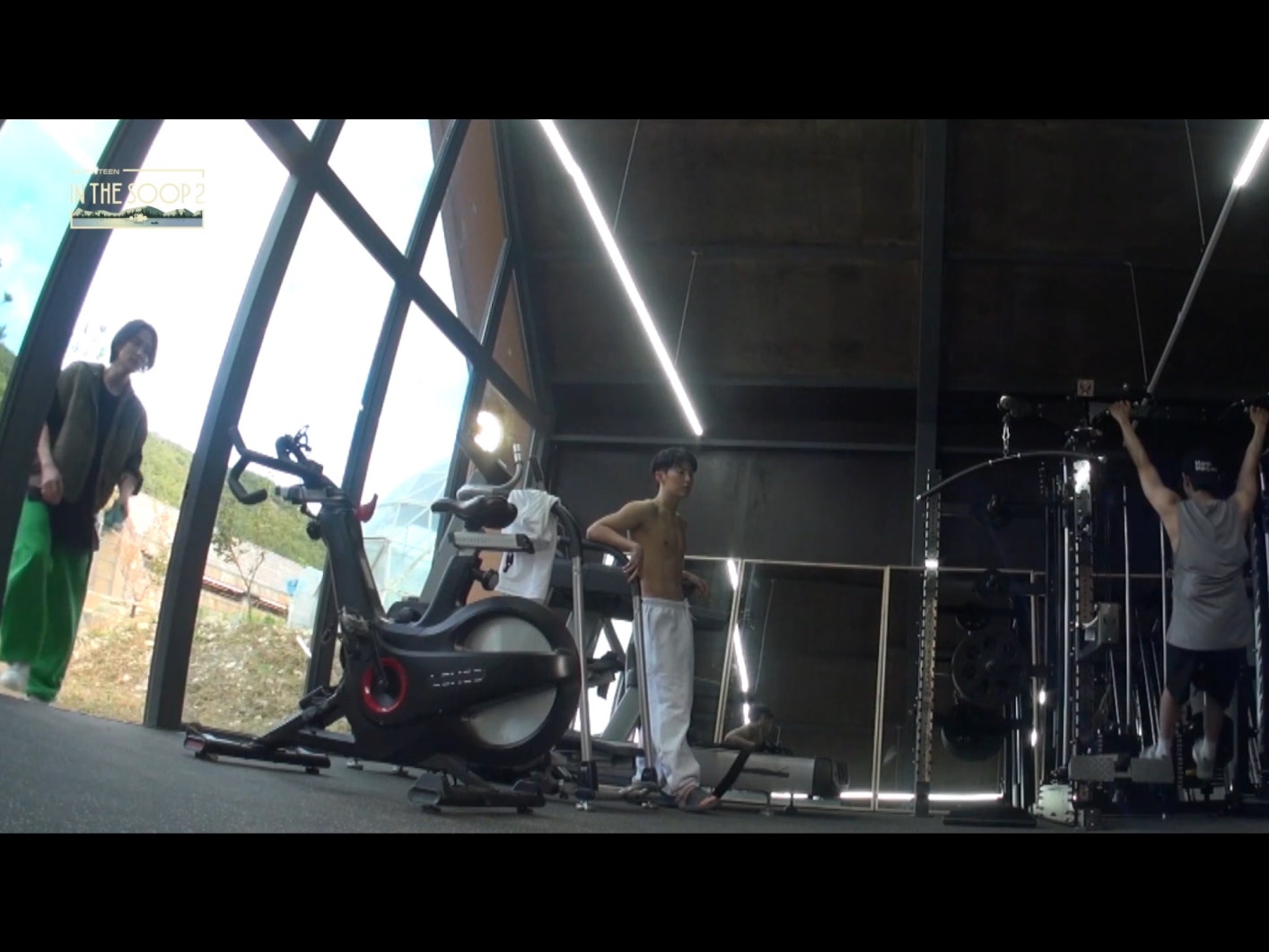 SEVENTEEN Community Posts - soop第一季一点点虎子都不给看！这次这么大方！