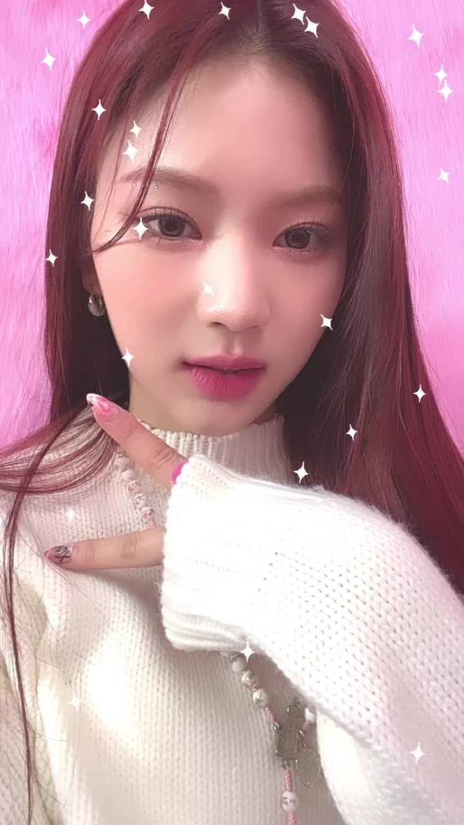 Stayc 커뮤니티 포스트 파피파피파파피파피파피 😋😋 아이사