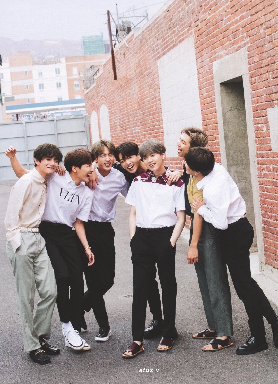 Bts Community Posts 啊!!!!明天要去学校考试了 ಥ﹏ಥ 我会想防弹的,我会好好考的啊!!