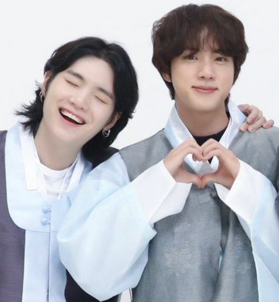 Bts Community Posts ãžã³ããð仿¥ã¯ãŠã³ã®ããã®ãèªçæ¥ã ãïŒ 12æãŸã§ã¯åã幎ã ãð¹ð± ãŠã³ã®ãããæ¹ããŠãèªçæ¥