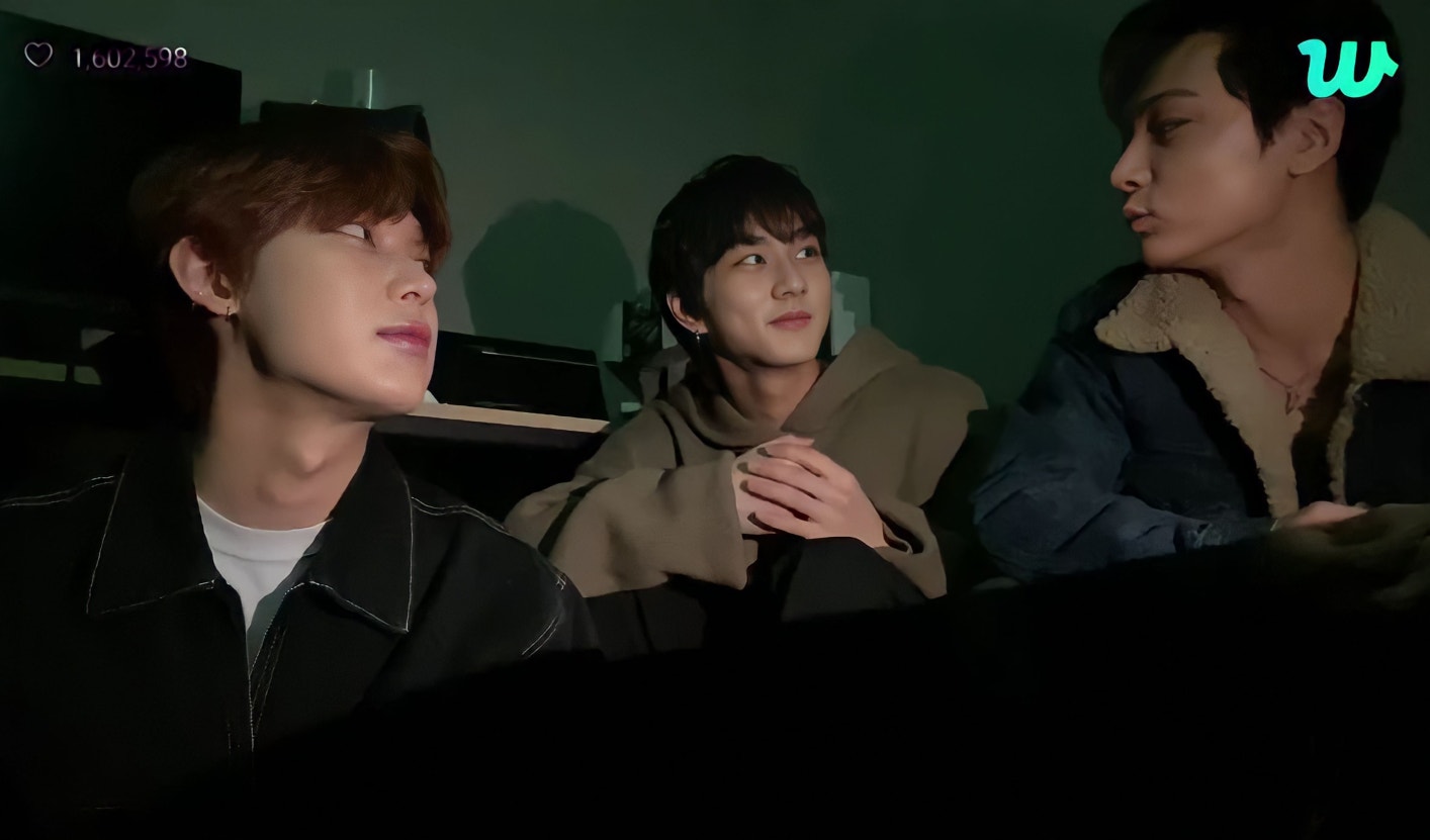 ENHYPEN Community Posts - just paying attention to jay hyung talking ...